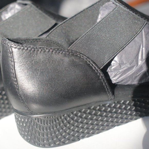 saydo | Shoes | Nwt Cut Out Genuine Leather Slip On Black Shoes | Poshmark